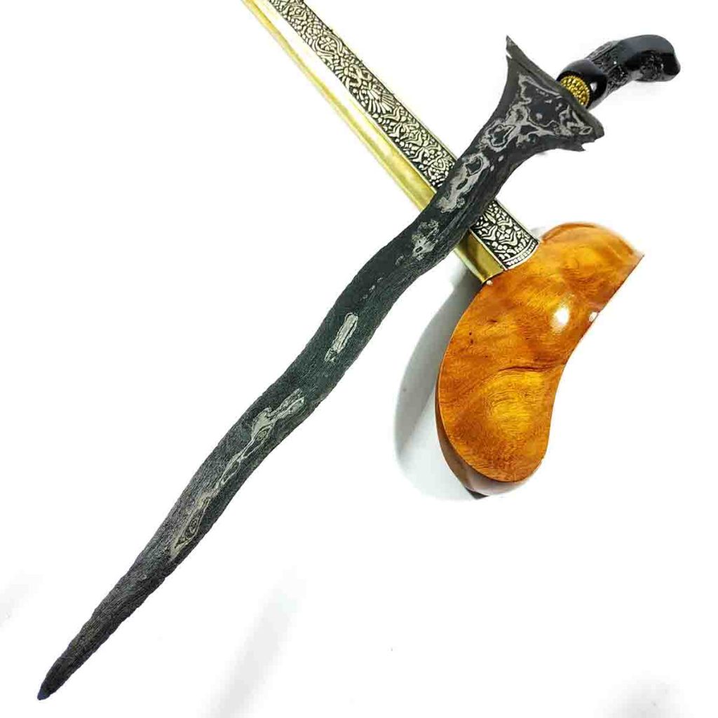 Keris Kuno Carubuk Pamor Putri Kinurung Tangguh Pajajaran Sepuh - Pusaka Keris