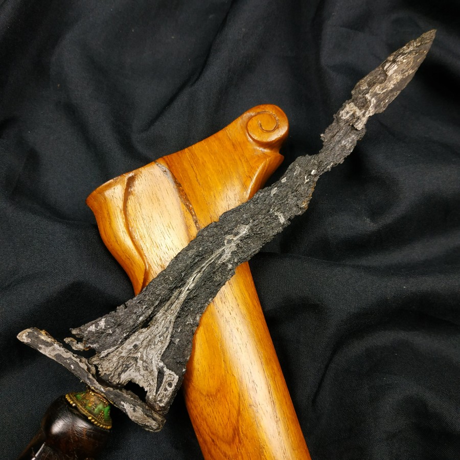 Pusaka Keris Tindih Jalak Budho Temuan - Pusaka Keris