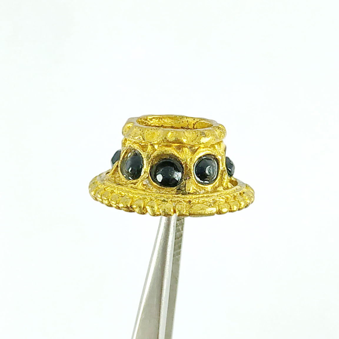 Mendak Keris Kendit Mata Hitam - Pusaka Keris