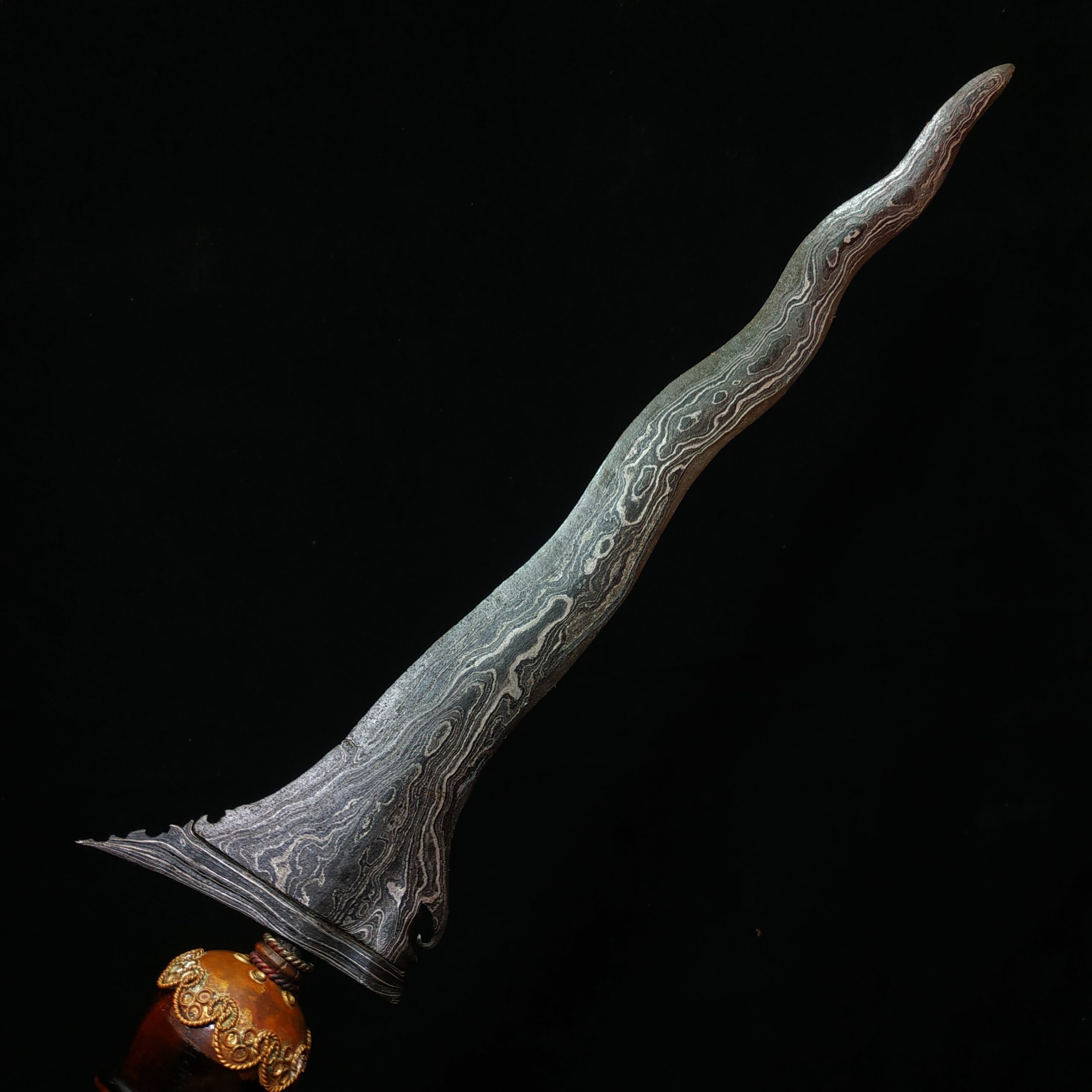 Keris Bugis Kuno Luk 7 Lawu Lawu - Pusaka Keris