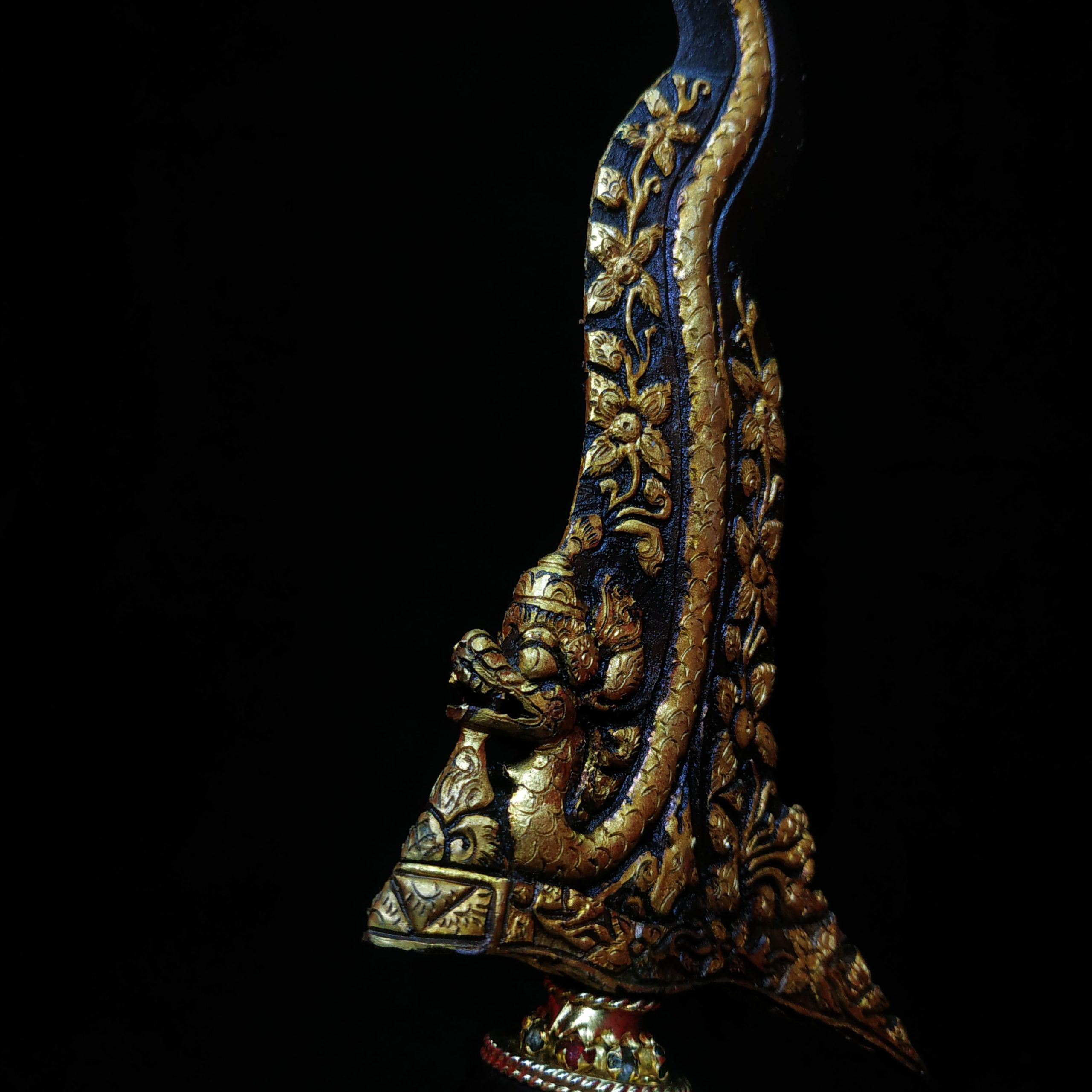 Keris Naga Raja Luk 13 Kinatah Kamarogan - Pusaka Keris