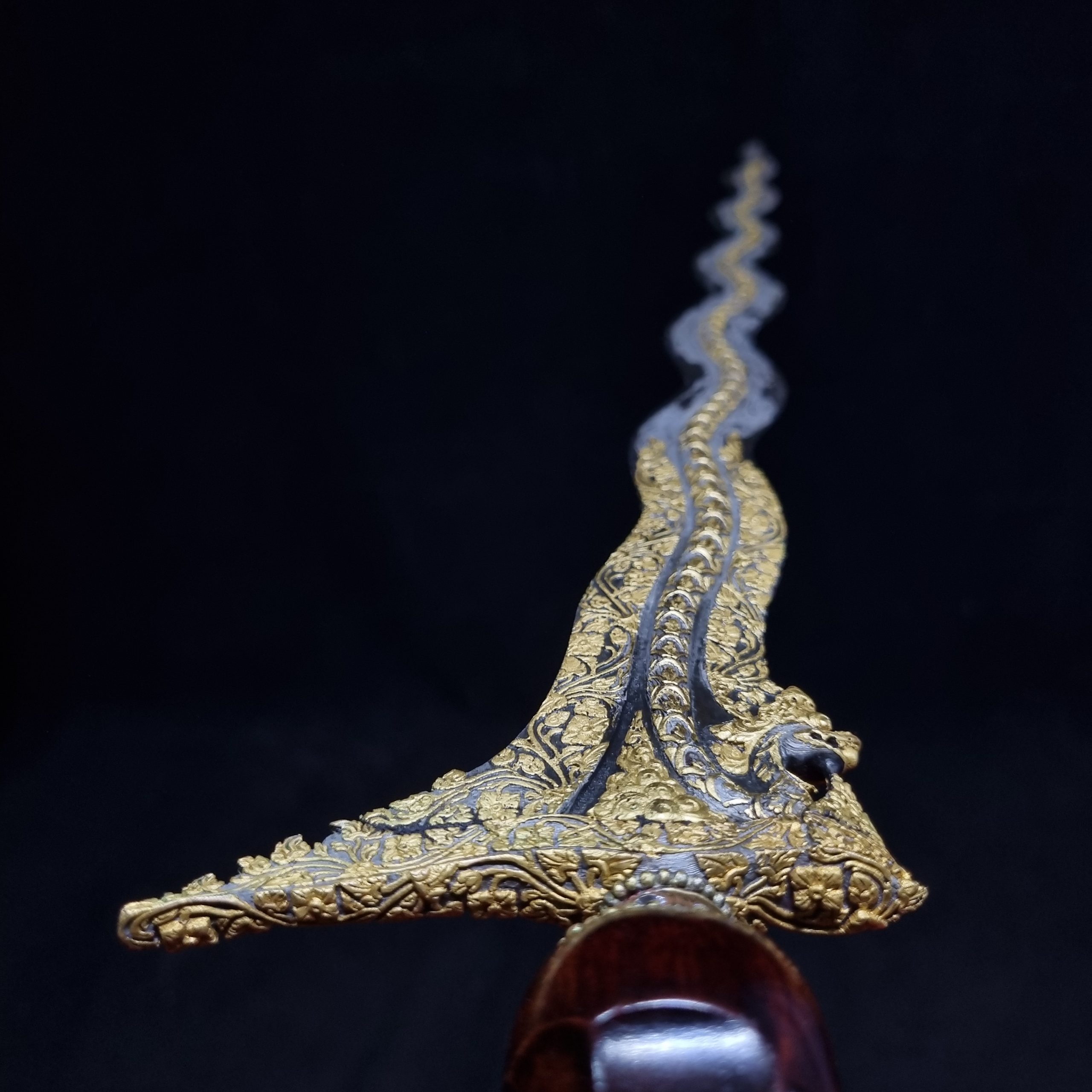 Keris Nogo Sosro Luk 13 Kinatah Emas Kamarogan - Pusaka Keris