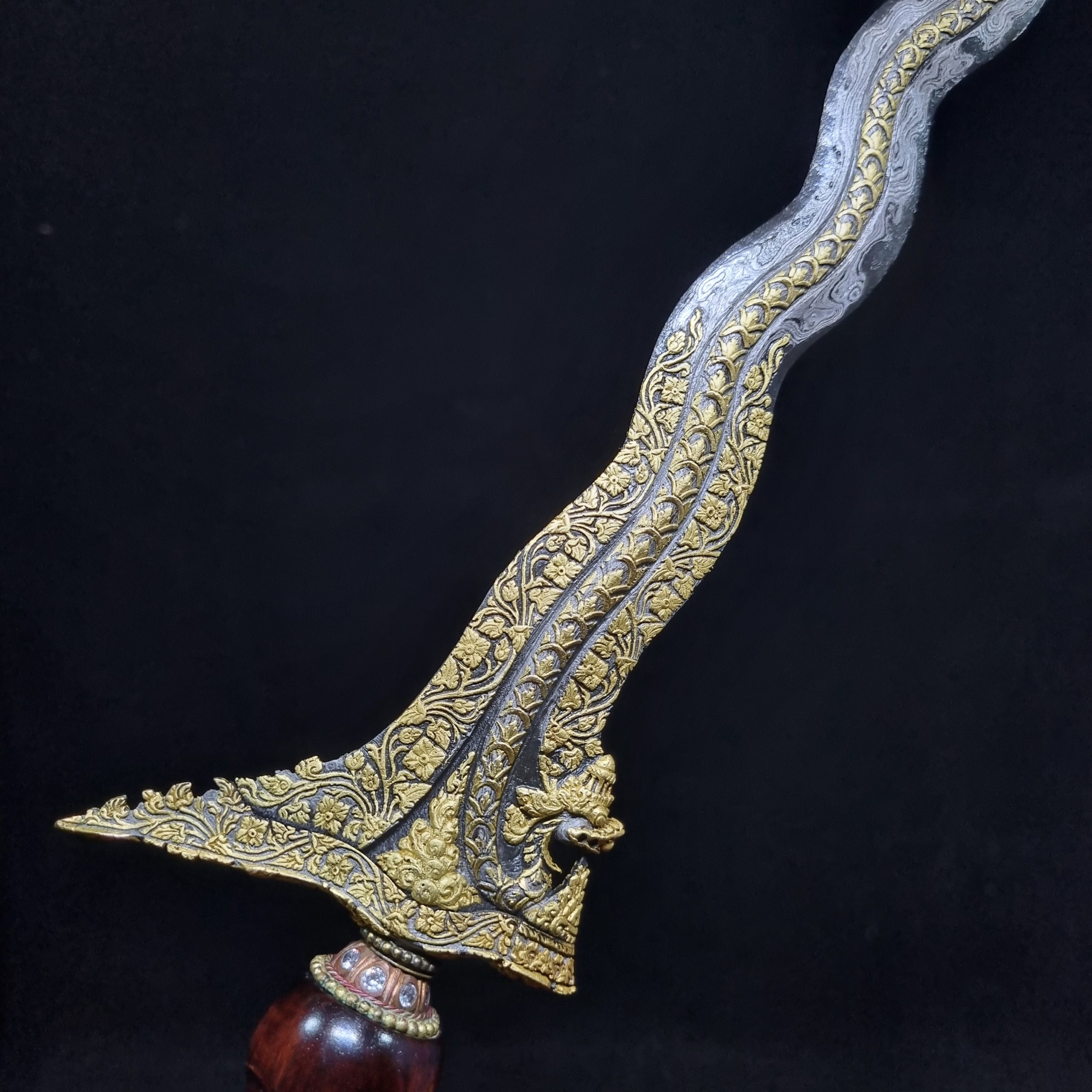 Keris Nogo Sosro Luk 13 Kinatah Emas Kamarogan - Pusaka Keris