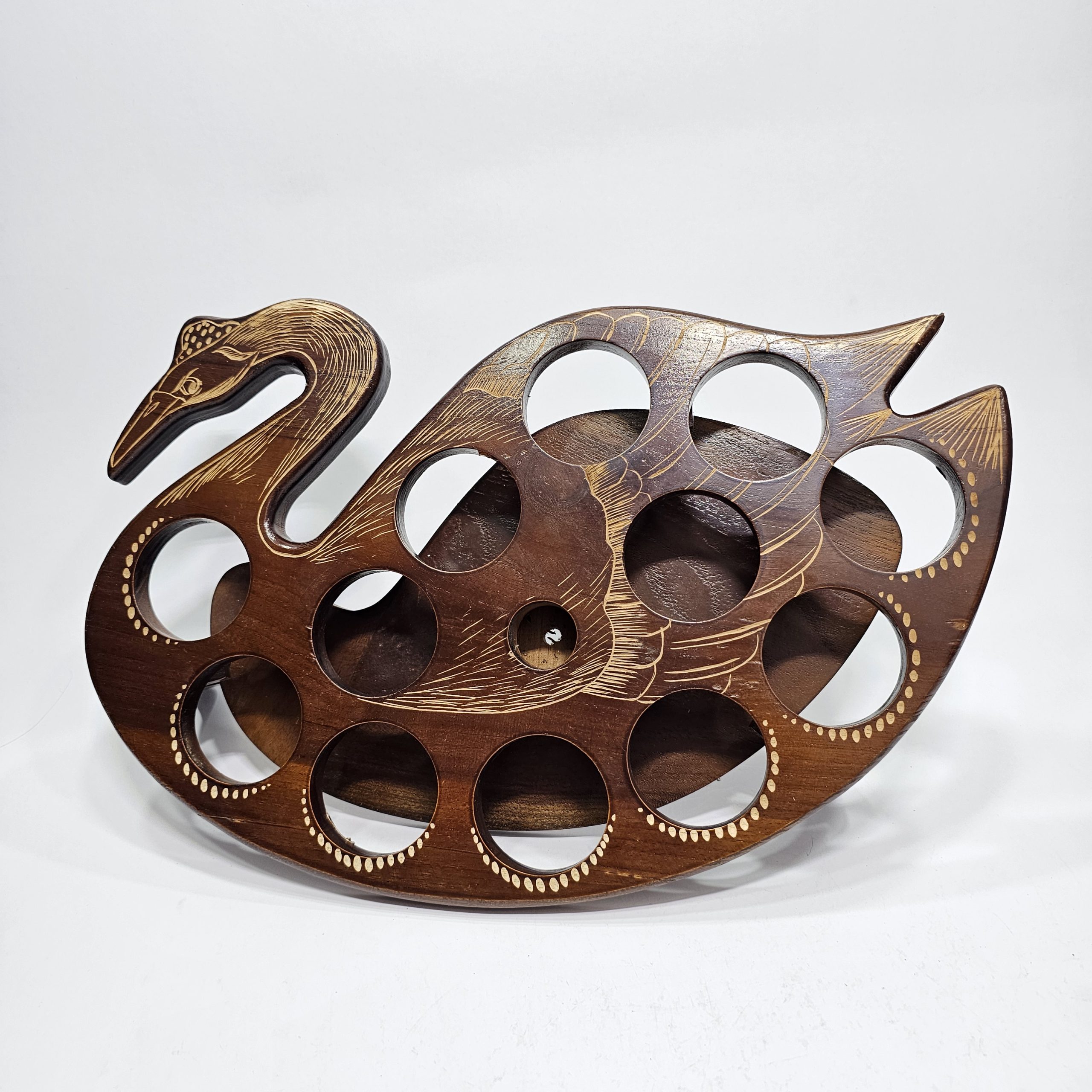 Tempat Aqua Motif Hewan Angsa Kayu Jati - Pusaka Keris